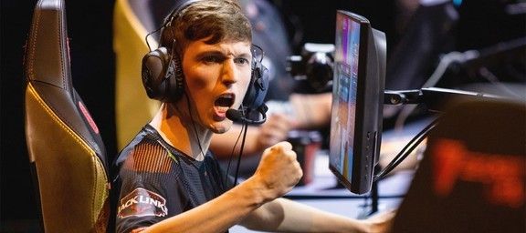 Cybersport and business. What owners of eSports teams make money on ...