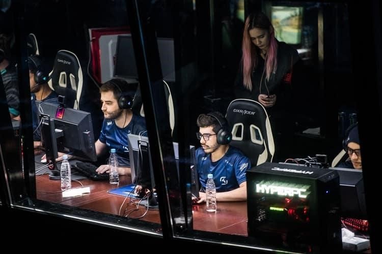 Game On, Fax In: Enhancing eGamer Collaboration with Modern Tech ...