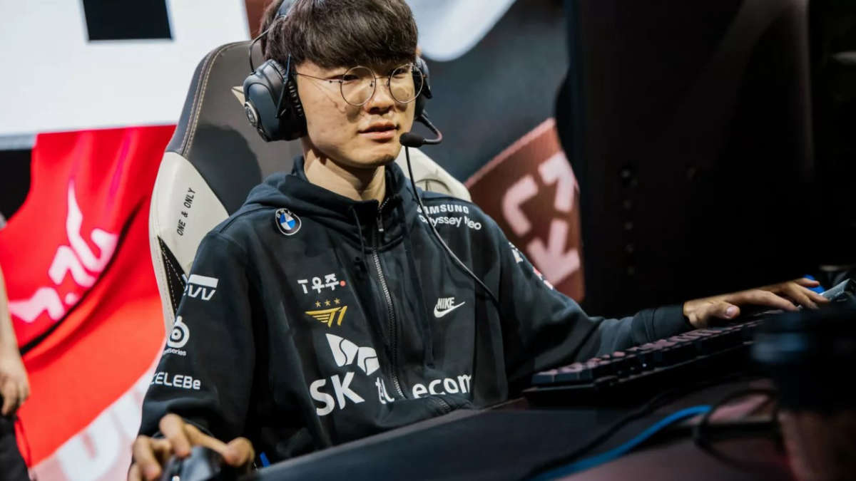 Faker is the first player to reach the mark of 100 played matches in the LoL World Championships ...